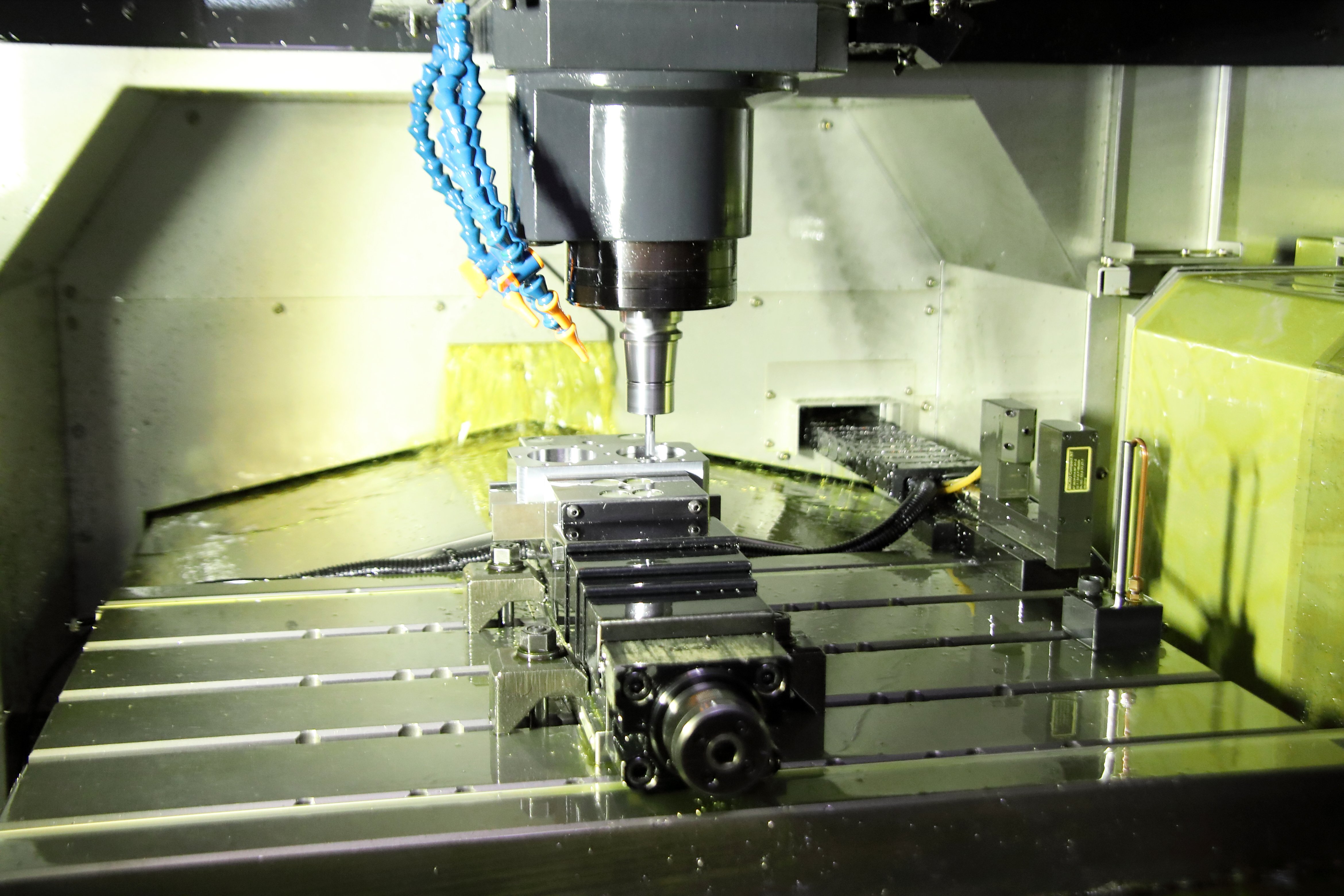 End-to-End Development of Precision Plastic Products: ESTOH (Part 1) | NOK × Nikkan Kogyo ...